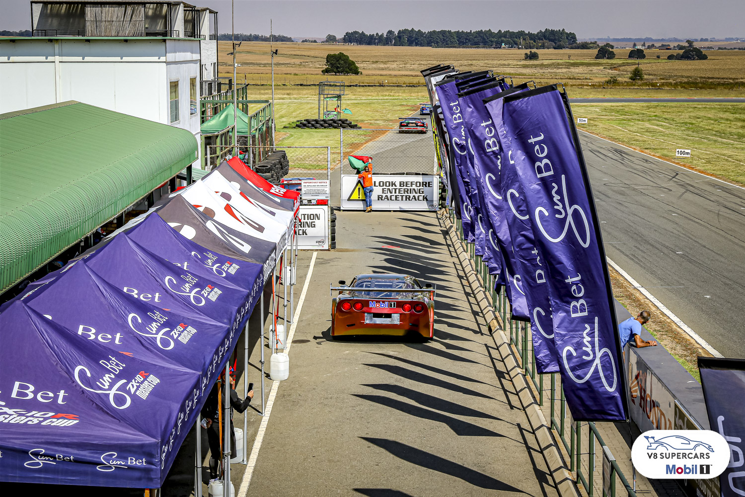 Round 2 - Red Star Raceway - Dunlop V8 Supercars