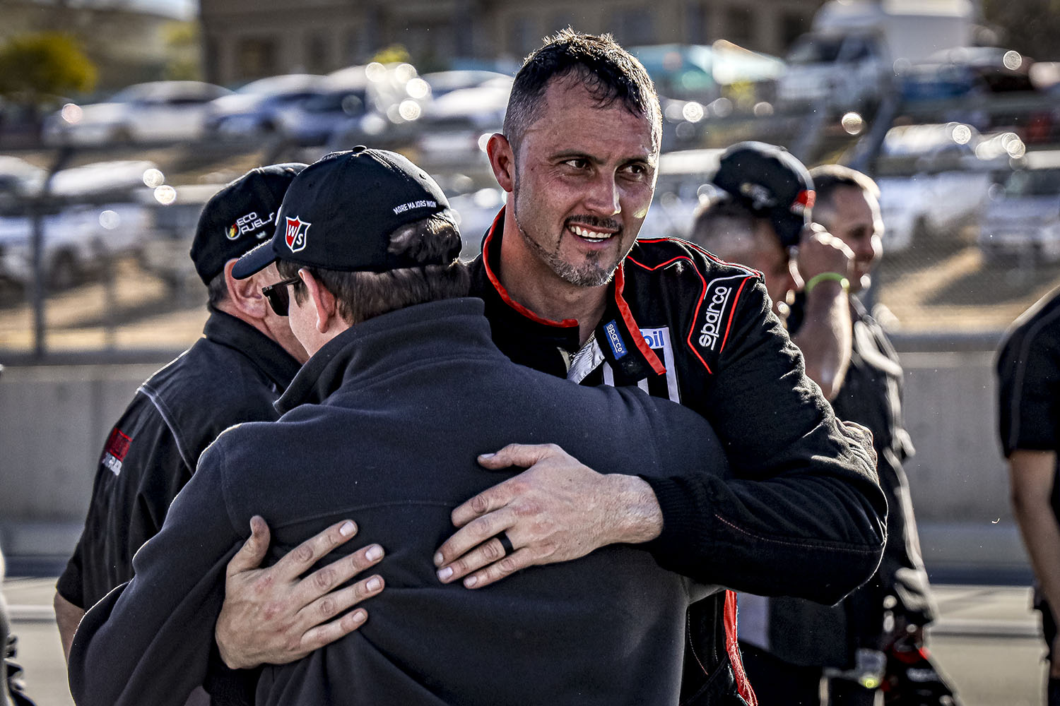 Adlem now second in title chase after victory at Kyalami - Dunlop V8 ...