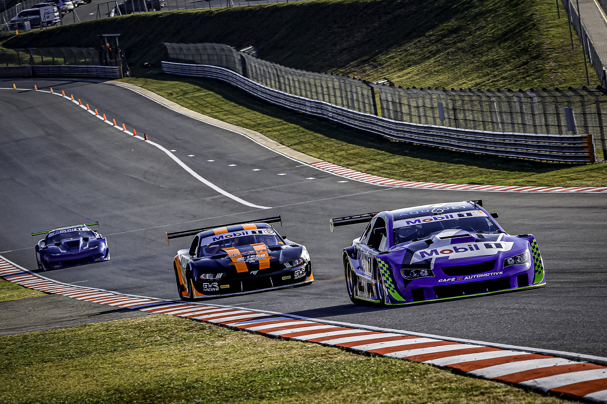 Reib and Fameliaris continue their Mobil 1 V8 Supercars Championship battle at Kyalami - Dunlop ...