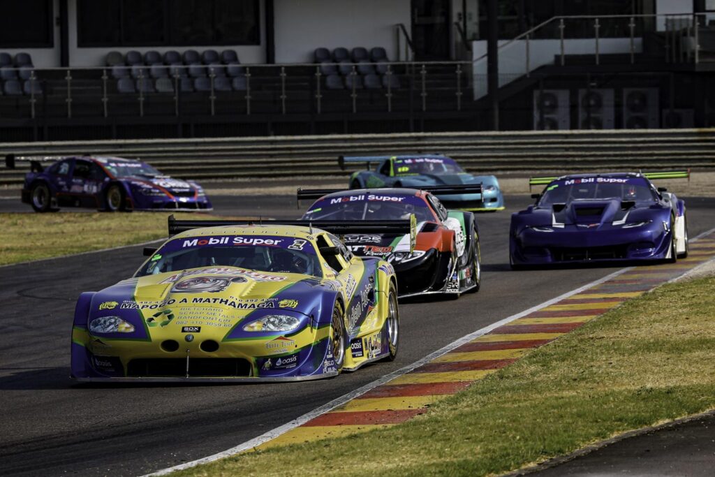 Adlem remains hopeful as rolling thunder set to entertain Zwartkops ...